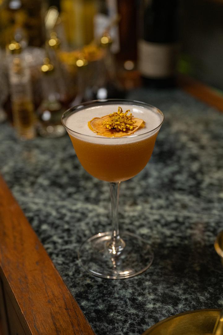 Lions Tail – DEHY Garnishes